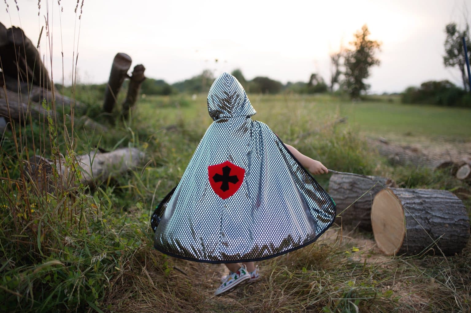 Omkeerbare draken-ridder cape met masker - Prinsessenjurk.nl